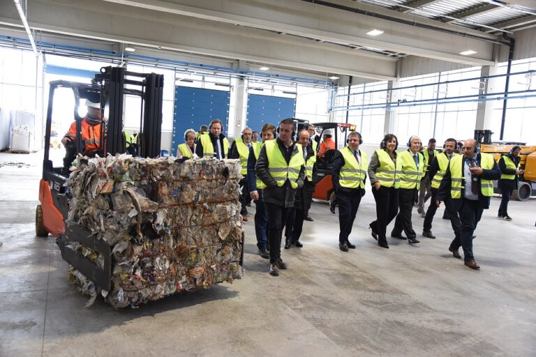 Inauguration of the REPETCO recycling plant built by EES